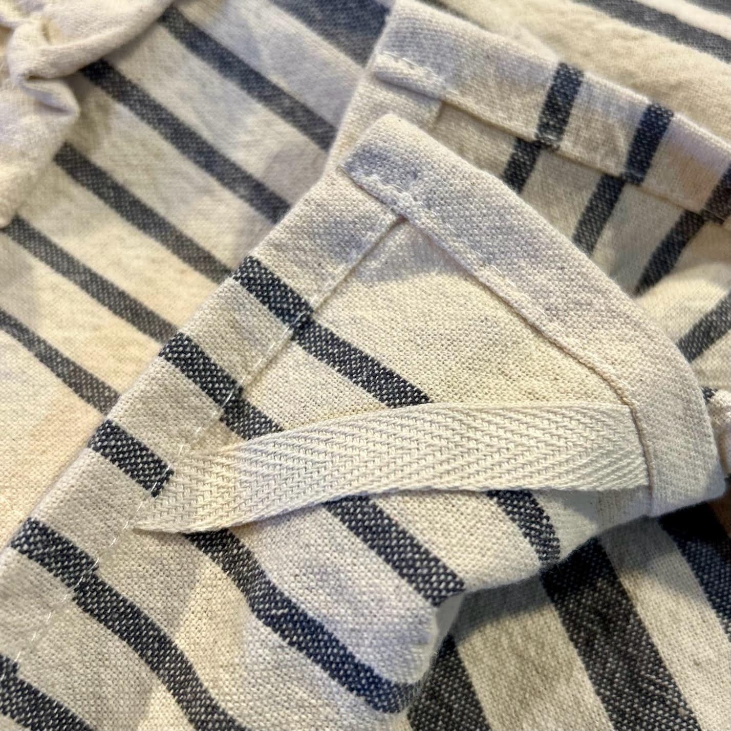 Ruffle Towel – Anna Phillips Designs